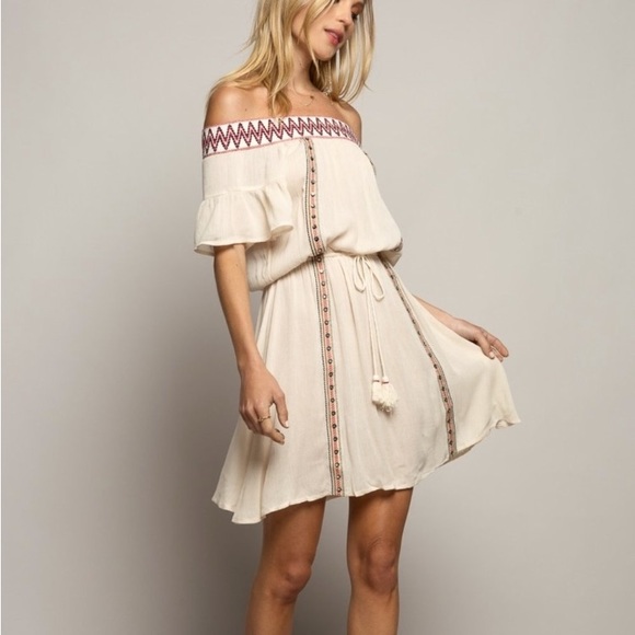 POL | Dresses | Pol Off Shoulder Natural Dress Aztec Tribal Border ...